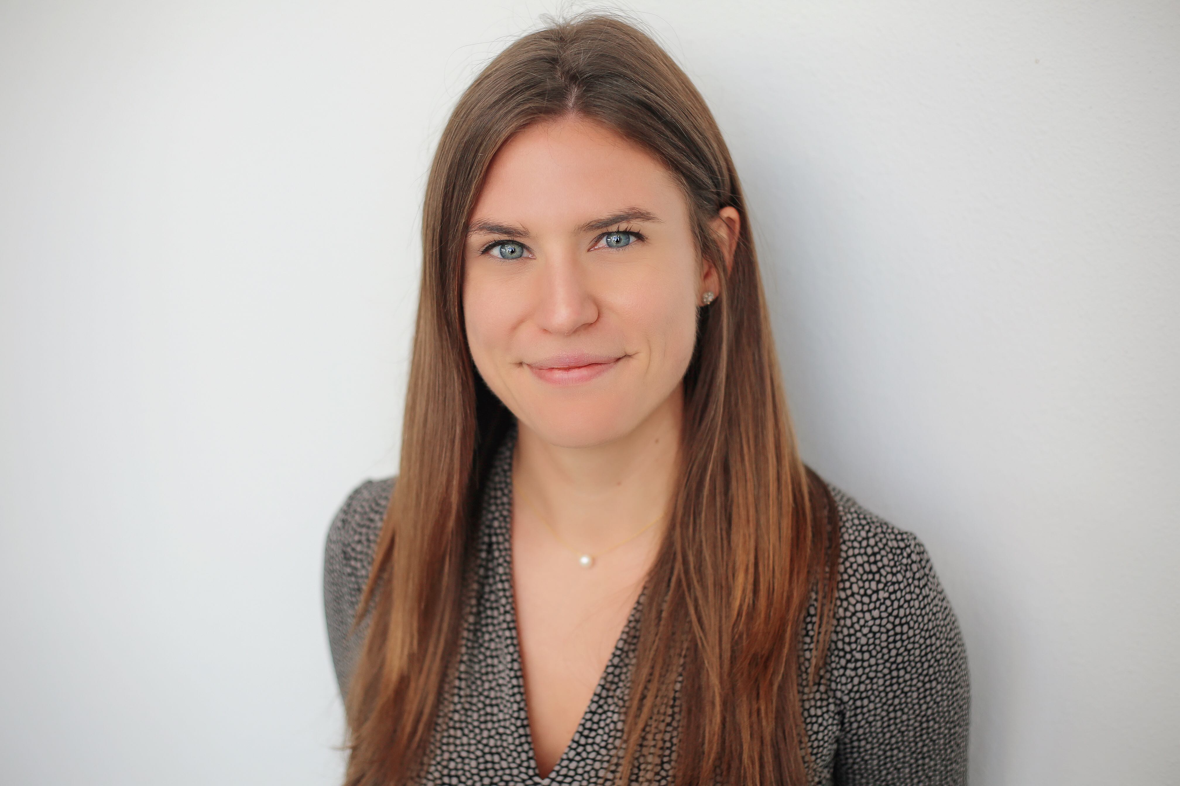 About | Elizabeth Sweeny